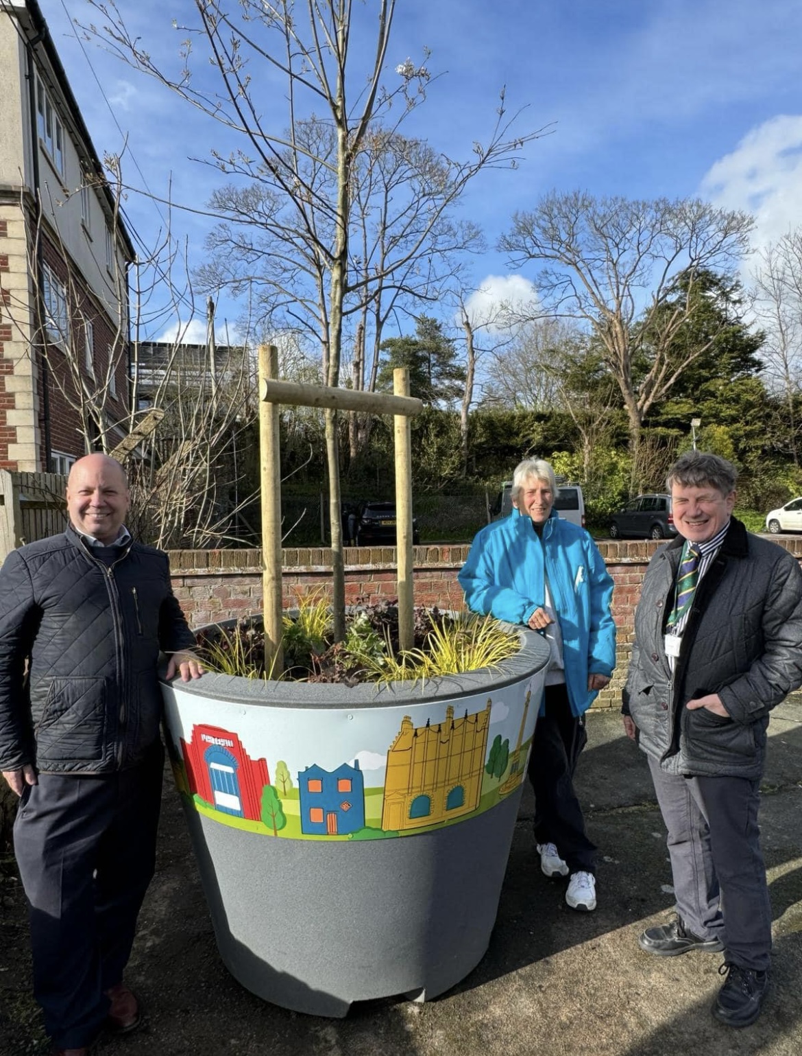 Essence of East Grinstead in Art – East Grinstead Town Council